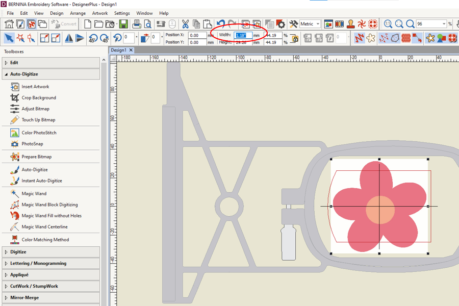 Auto Digitizing a Flower - Learn & Create - BERNINA